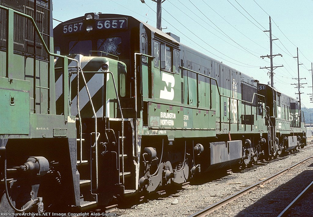 BN U28C 5657